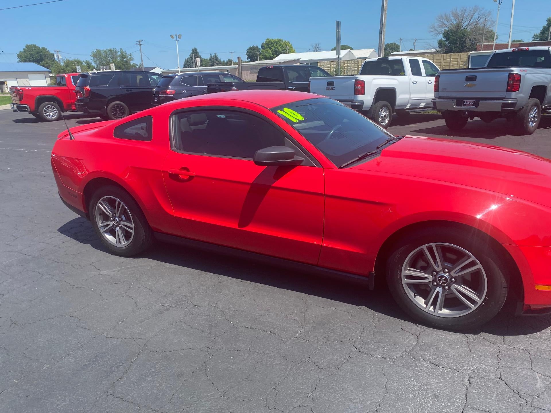 2010 Ford Mustang V6 Vinton IA | Ervin Motor Co 1ZVBP8AN0A5175170